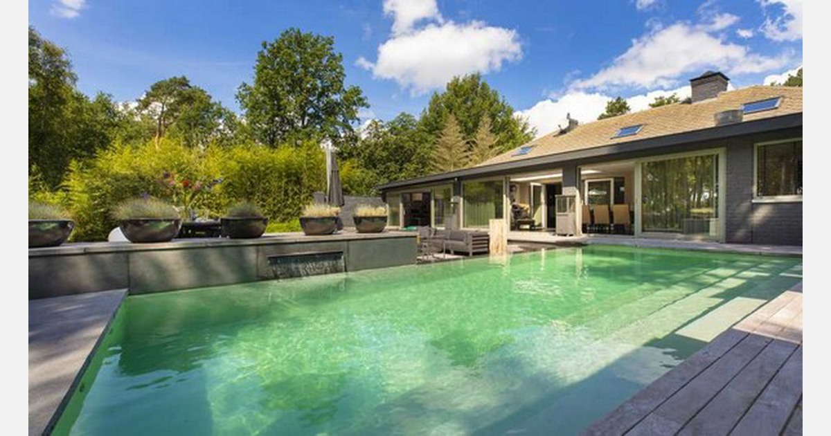 Tv-kapper John Beerens zet huis te koop