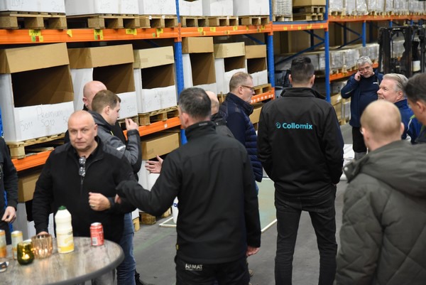 HQ Pro Shop voor stoffeerders en vloerenprofessionals feestelijk geopend