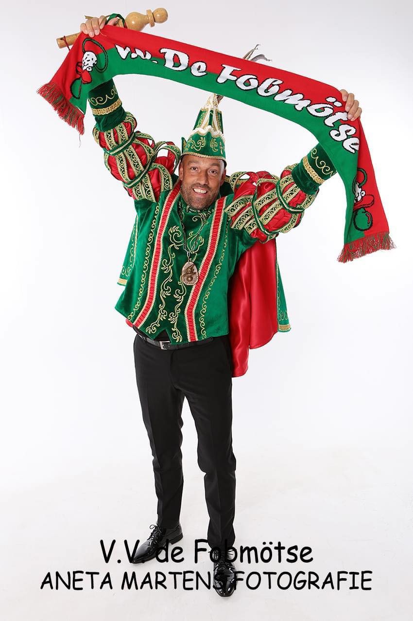 CEO meubelzaak verkozen tot Prins Roel I