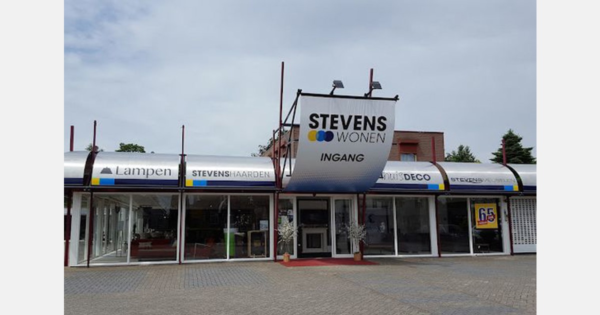 Anja (68) trouwt nieuwe liefde Herman en stopt met Stevens Wonen