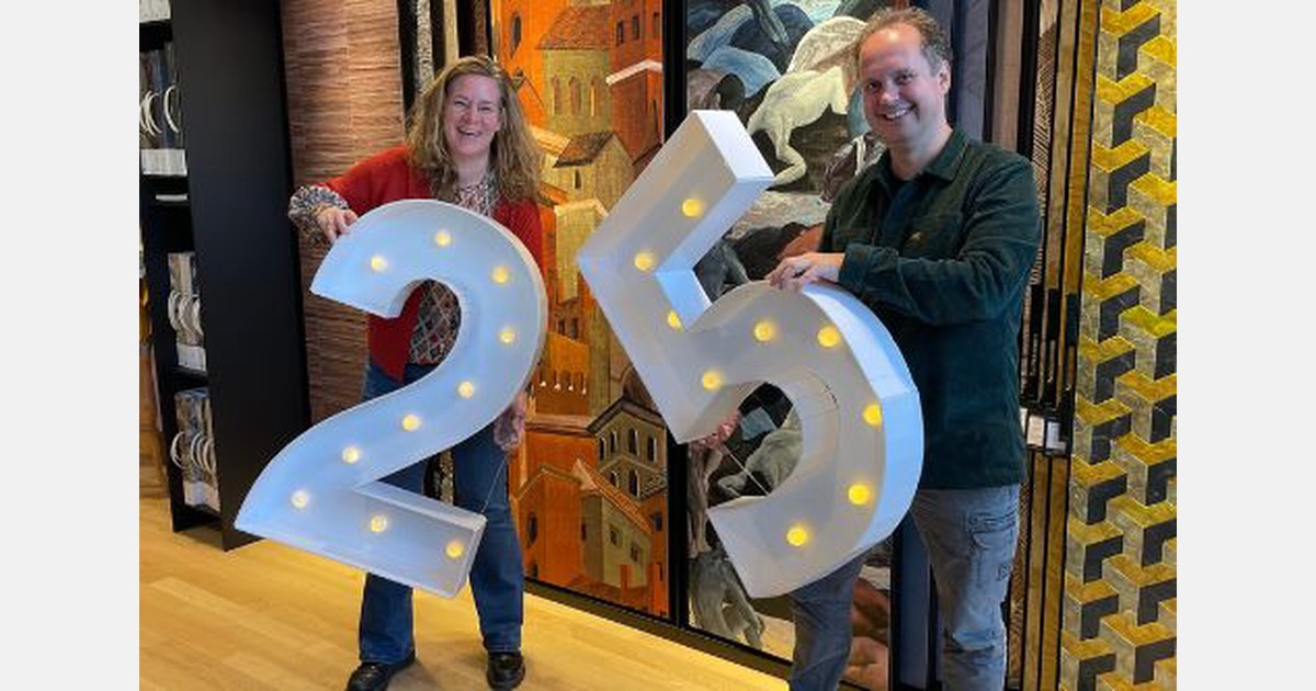 Woonwinkel van Astrid en Geurt Jansen uit Ermelo viert 25-jarig jubileum