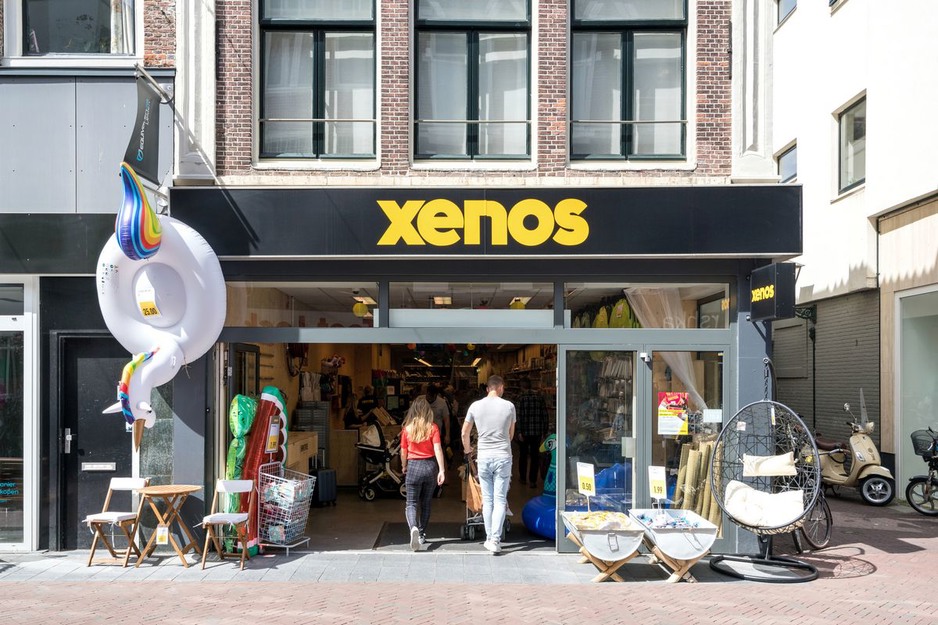 Xenos neemt 8 woonwinkels over