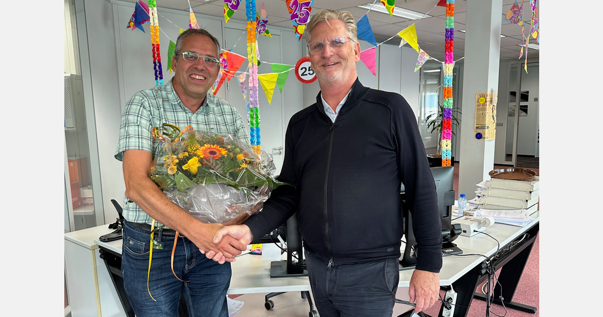 Chris de Haan viert 25-jarig jubileum bij Interfloor